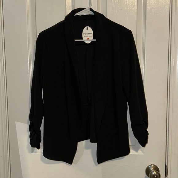 Jackets & Coats | Blazer Seater With Sleeves That Are Scrunched | Poshmark
